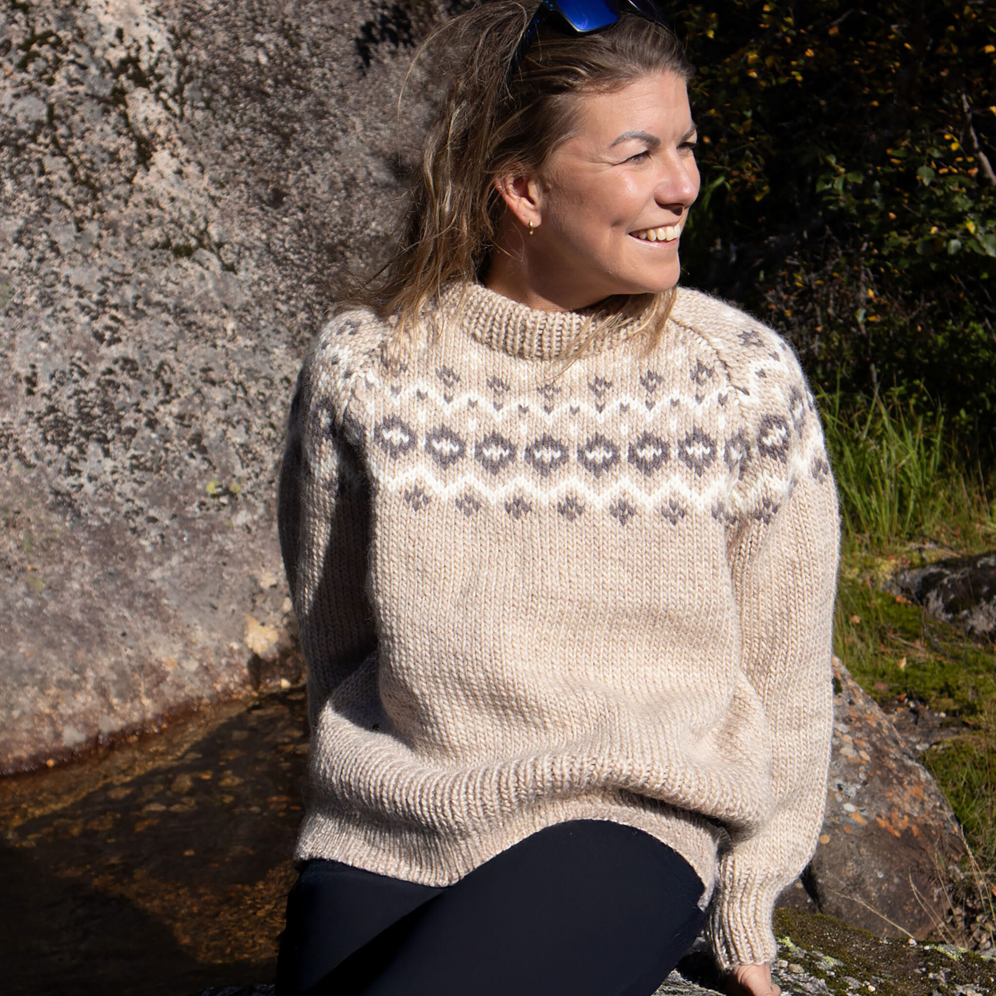 Setesdalsgenser med påsydde armer – Gratis strikkeoppskrifter