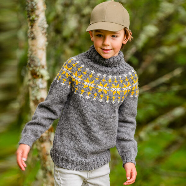 Rosa Ultimate genser til barn – Gratis strikkeoppskrifter